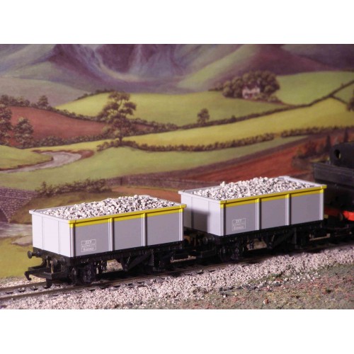HORNBY Rake of TWO Iron Sided Wagons with REAL STONE / GRAVEL / BALLAST ...